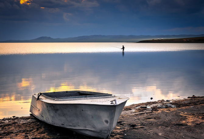 Mongolia tour Khongor Gobi Desert, Orkhon Valley, Tsenkher Hot Springs ...